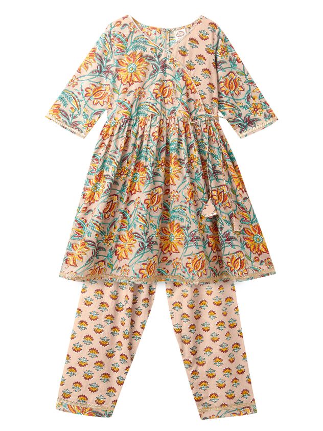 Girls Ethnic Wear: Buy Ethnic Wear for Girls Online in India at Best ...